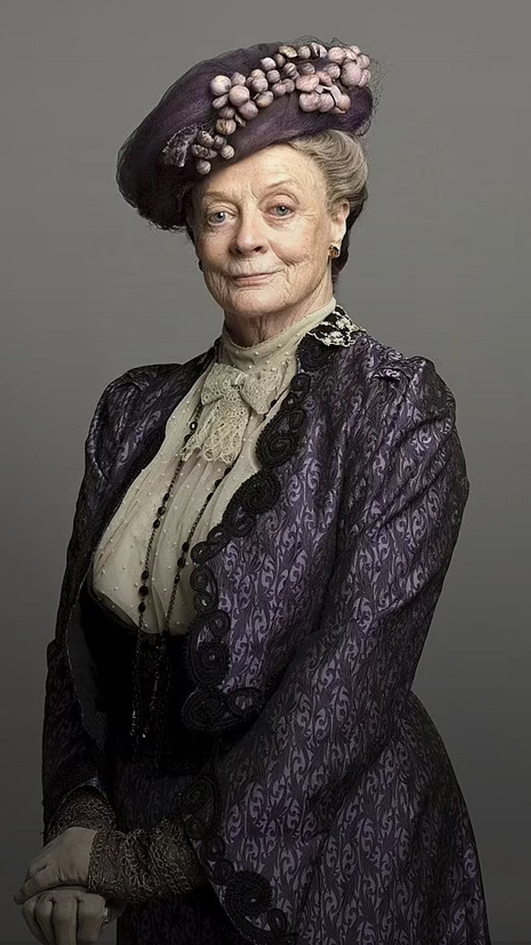 Dame Maggie Smith: Legendary Actress and Harry Potter Star Dies at 89