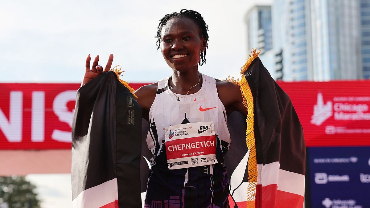 Kenya’s Ruth Chepngetich smashes marathon world record in Chicago
