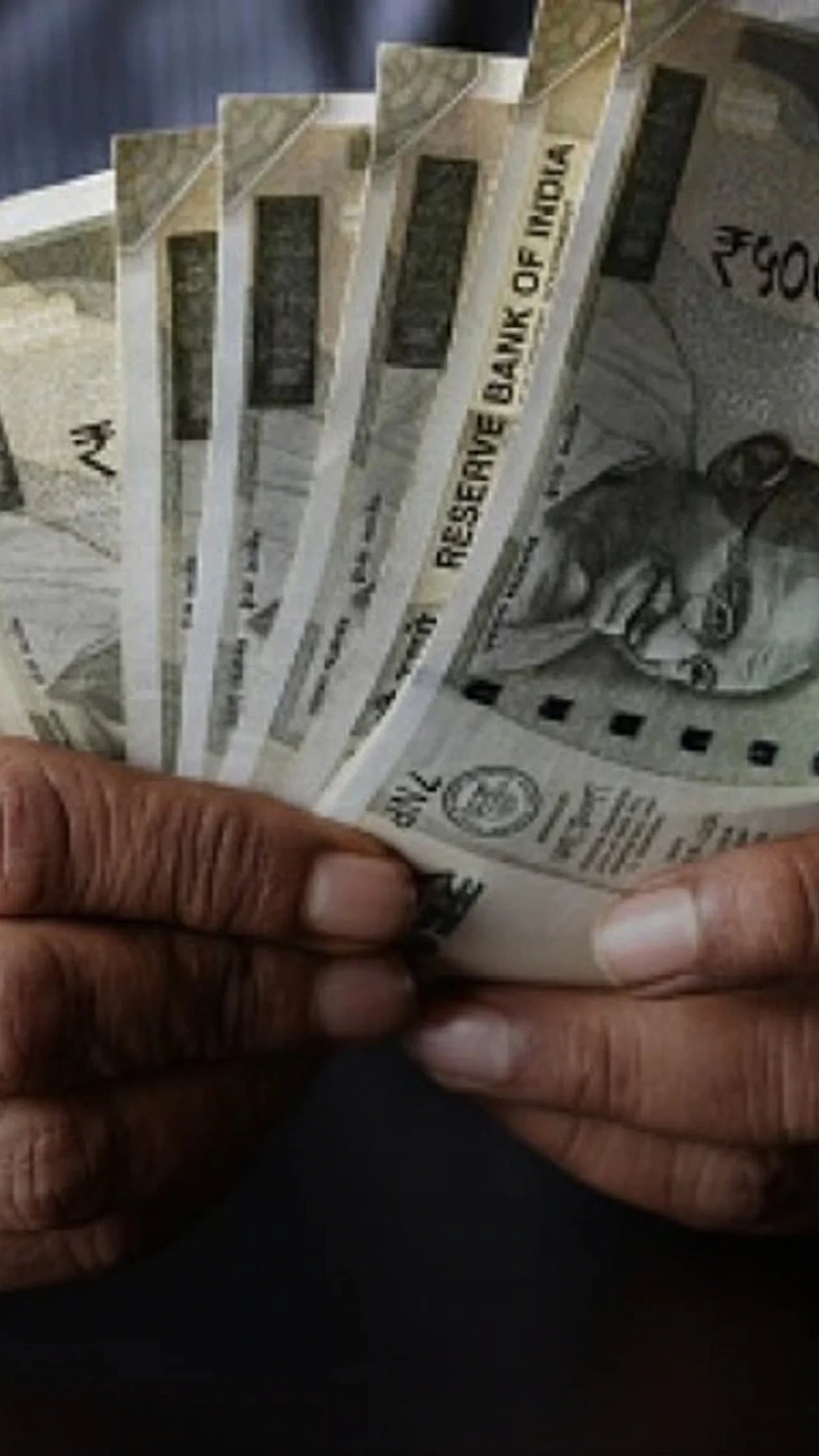 Early Diwali Gift: Central Government Employees Get 3% DA Hike Early Diwali Gift: Central Government Employees Get 3% DA Hike