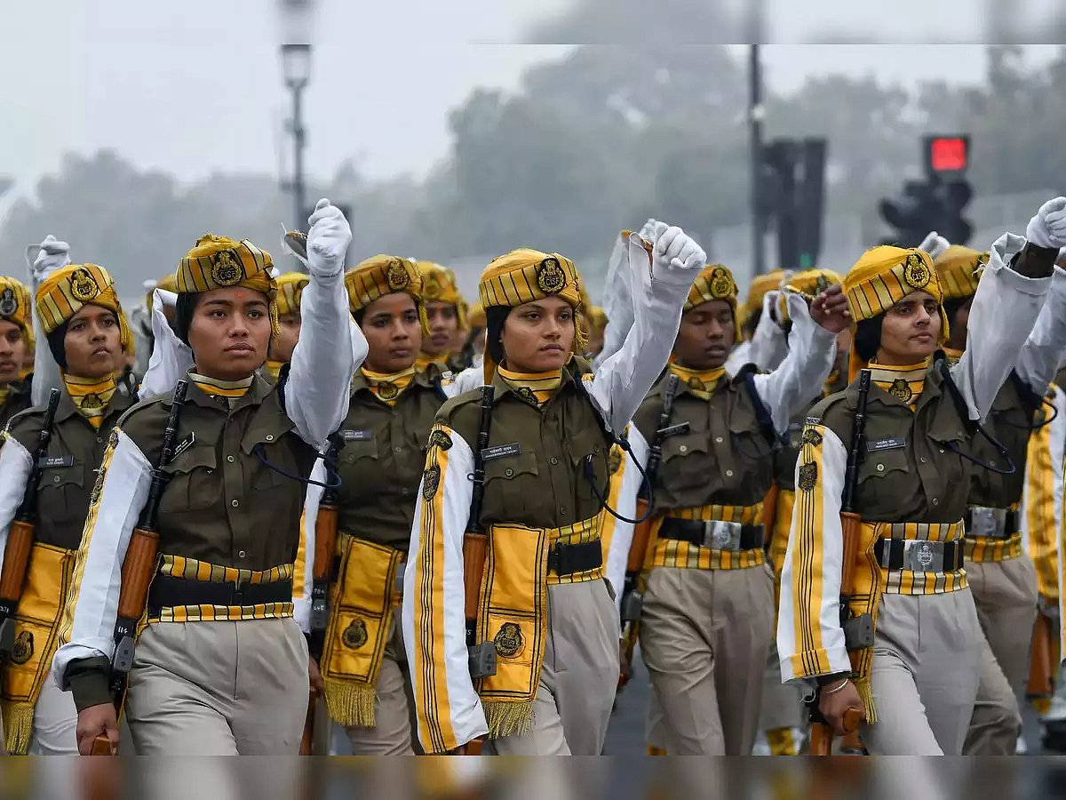 Centre approves first ever women battalion for CISF