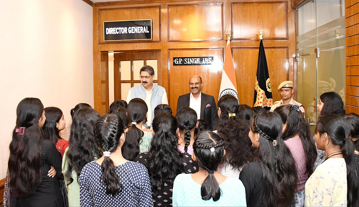 Assam DGP GP Singh Interacts With Child Sexual Abuse Victims At Police ...