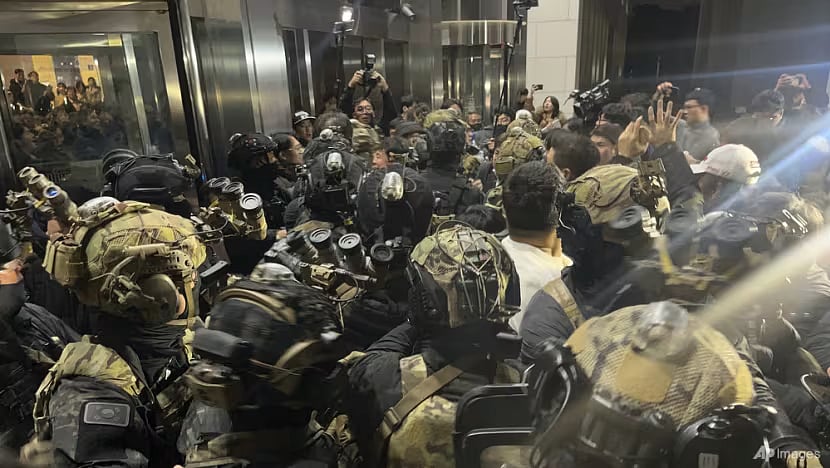 South Korea: Martial law troops enter National Assembly compound