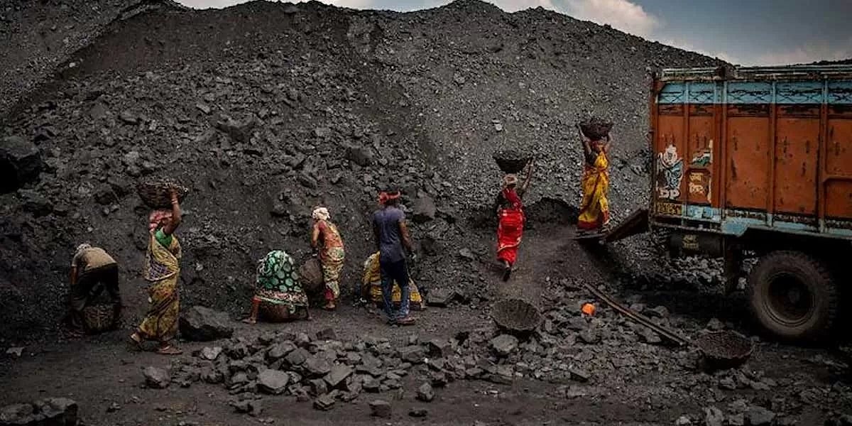 India’s coal imports dip as domestic production rises