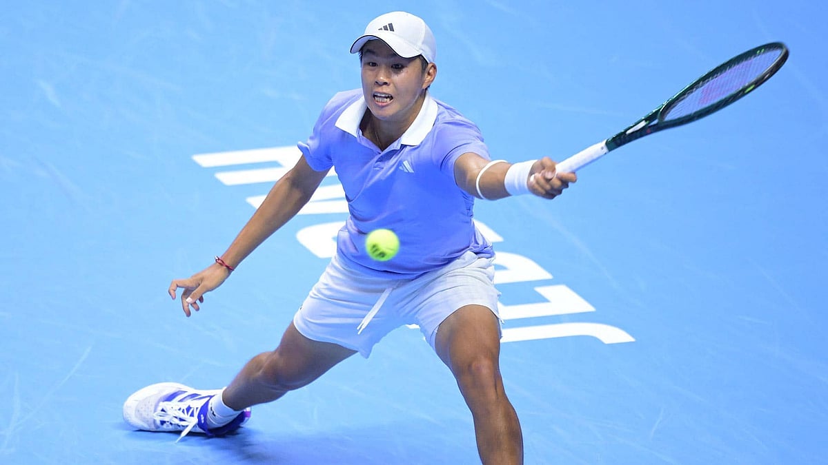 Next Gen ATP Finals: Learner Tien beats Alex Michelsen to set up title ...