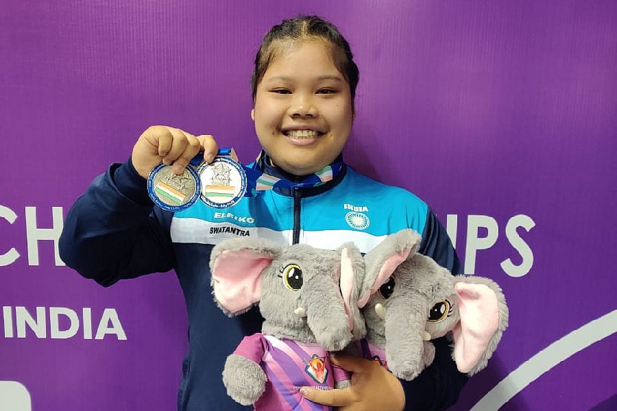 Manipur: Martina Devi Shines with Silver at Asian Junior Weightlifting ...