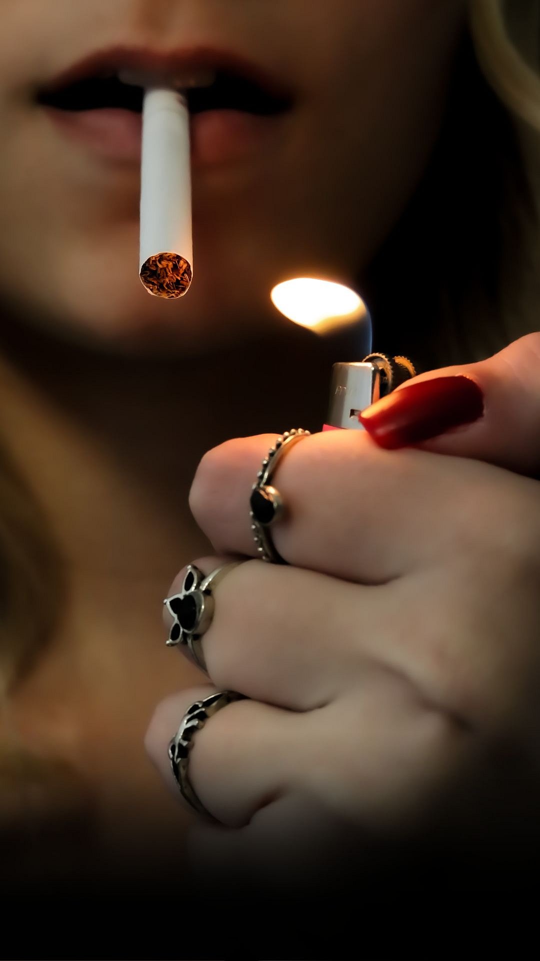 Each Cigarette Shortens Life By 17 Minutes For Men, 22 Minutes For ...