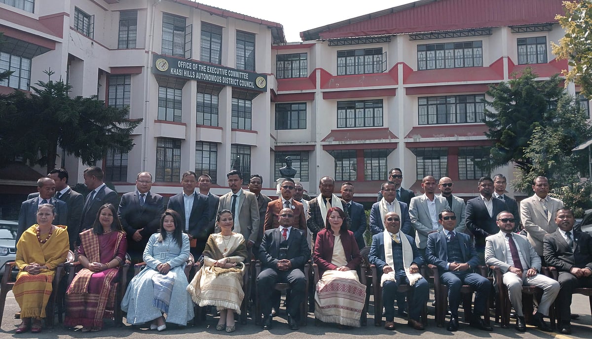 Meghalaya: 58 newly elected MDCs take oath in KHADC and JHADC