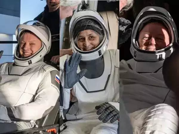 Trump Fulfills Promise to "Rescue" NASA Astronauts Stuck in Space
