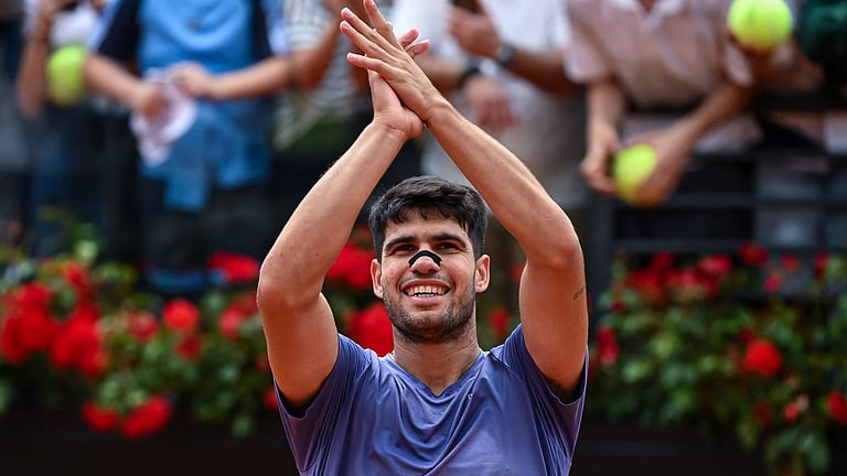 Italian International: Alcaraz 'passes test' in Rome opener