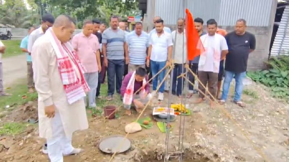 Assam: MLA Talukdar Leads Maha Vishnu Yajna for Soldiers in Baksa