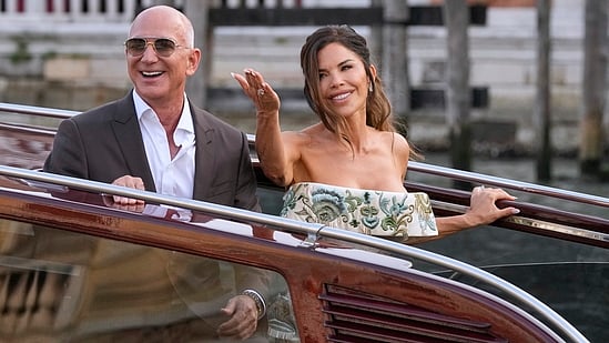 Amazon founder Jeff Bezos, Lauren Sanchez are now married