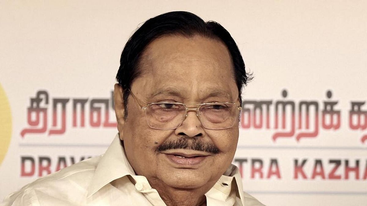 True leader has eyes all over his body: Senior DMK leader Murugan