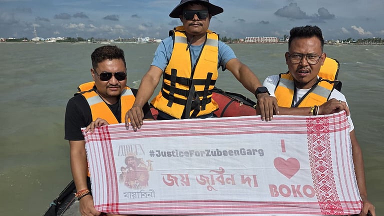 Boko youths seek justice for Zubeen Garg in unique protest at sea