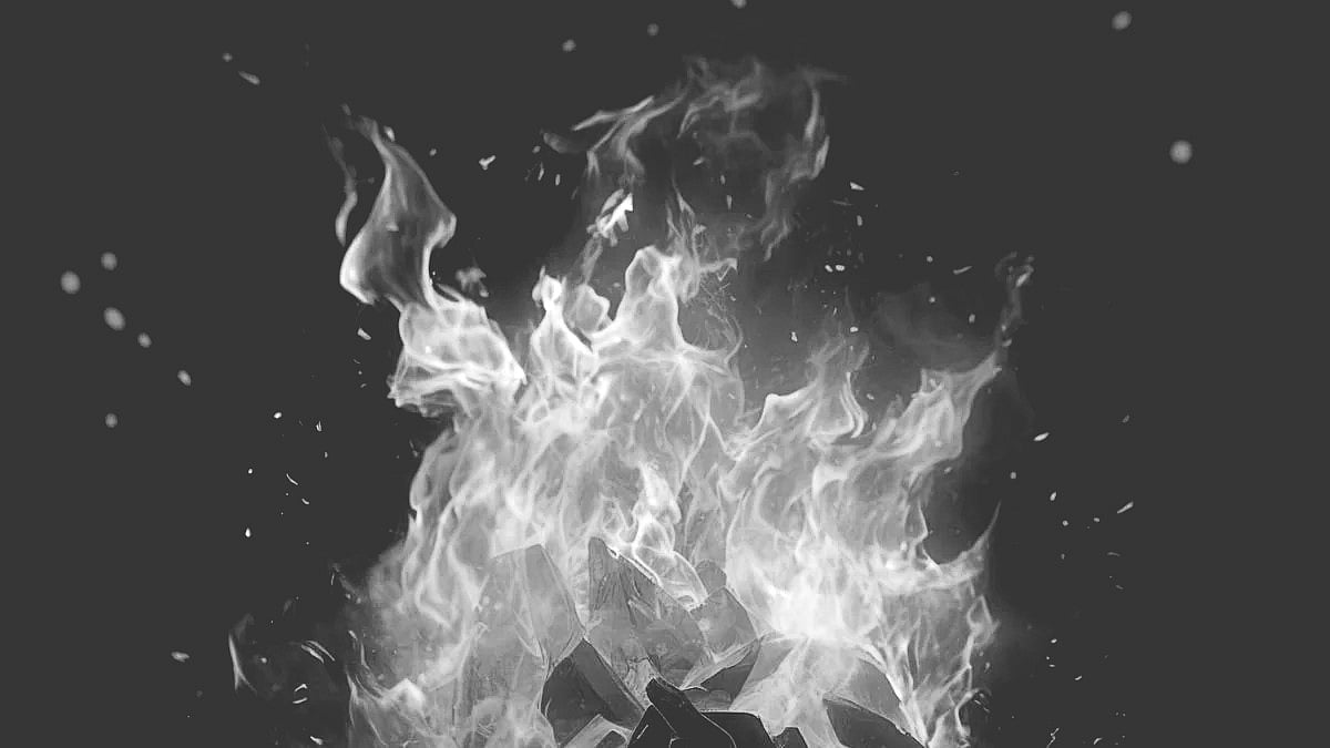 Elderly Man Dies in Massive Hengrabari House Fire