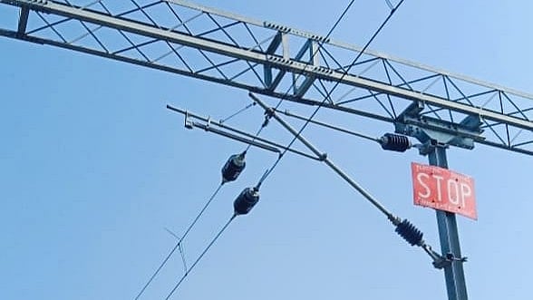 NFR completes electrification of pit lines at Kamakhya junction