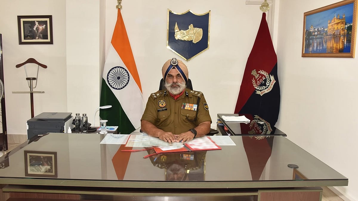 Kuldeep Singh assumes charge as IG of BSF Guwahati Frontier
