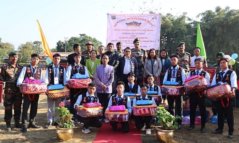 AR sends Arunachal students on national integration tour to Gujarat