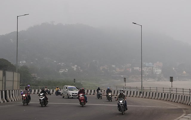 Assam: State shivers under cold, foggy conditions