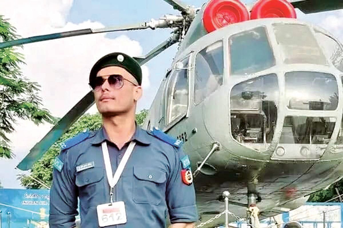 GU faculty member commissioned as flying officer in IAF