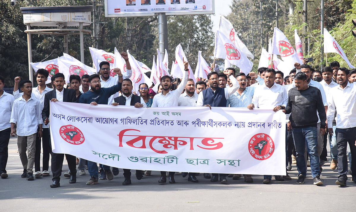 AGSU gheraos APSC office over cancellation of CCE 2024 results