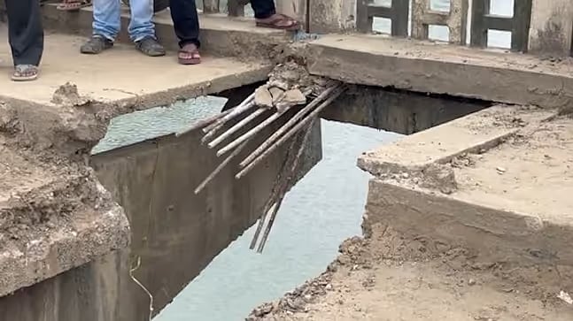 Assam: Bridge collapse snaps NH-37 link over Dikhow in Sivasagar