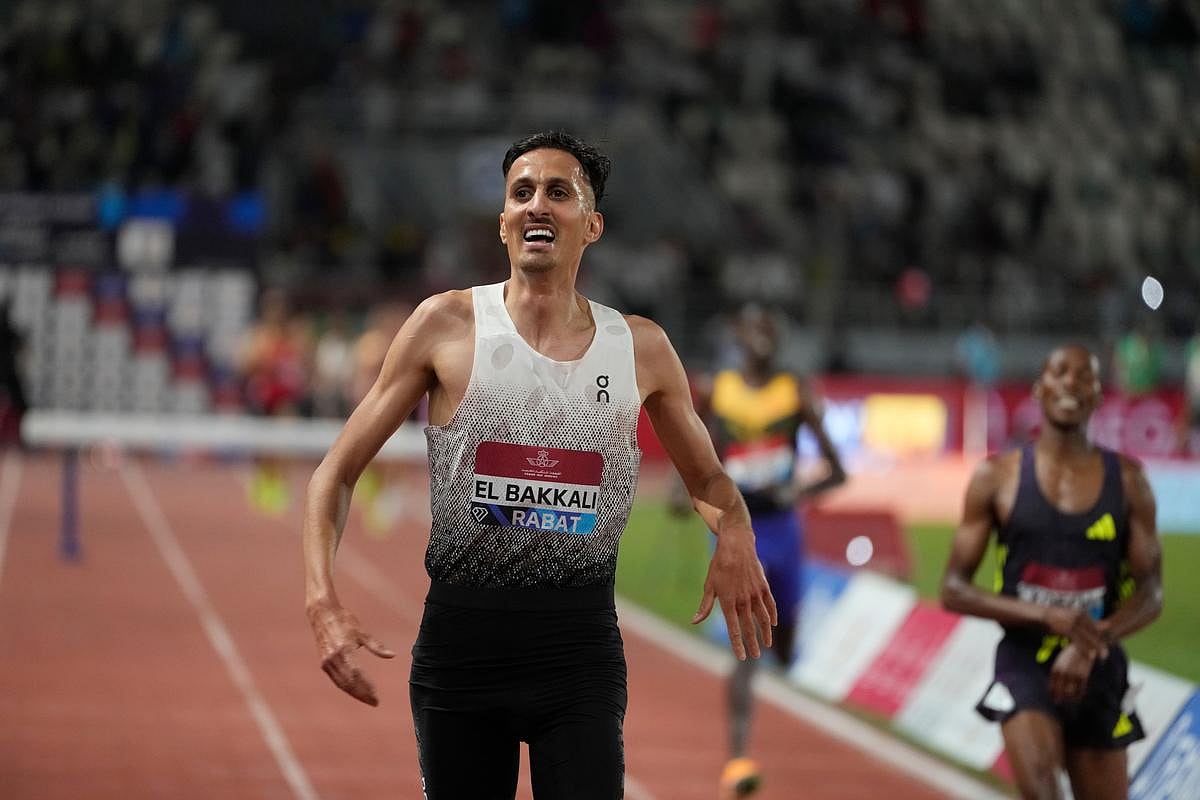 Burgin Stuns Olympic Champion Wanyonyi in 800m as Bednarek Dominates ...