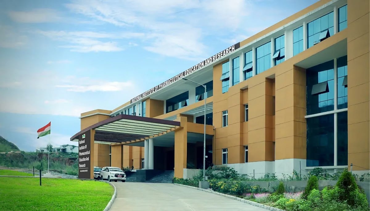 राष्ट्रीय औषधि शिक्षा एवं अनुसंधान संस्थान (एनआईपीईआर) गुवाहाटी ने ...