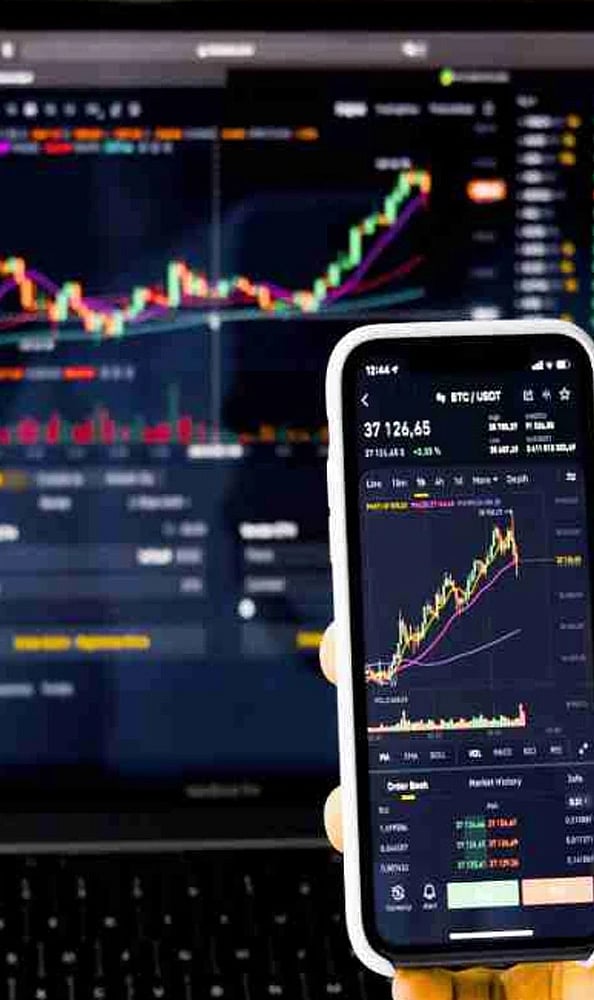 5 Multibagger Stocks That Have Soared Over 100% in 2025