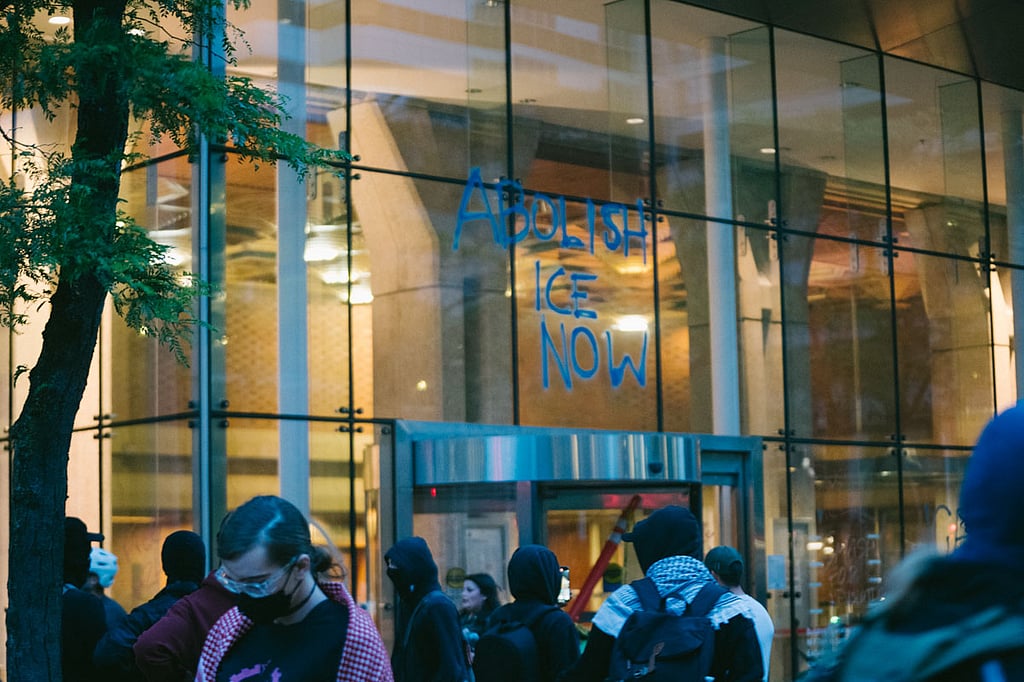 Hundreds Protest Against ICE at Seattle Federal Building