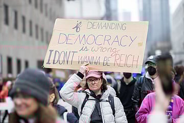 Over 2,000 Rally in Support of Federal Workers in Downtown Seattle