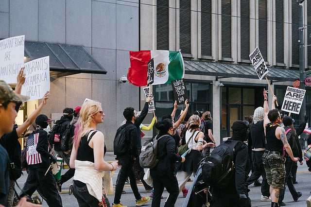 Hundreds Protest Against ICE at Seattle Federal Building