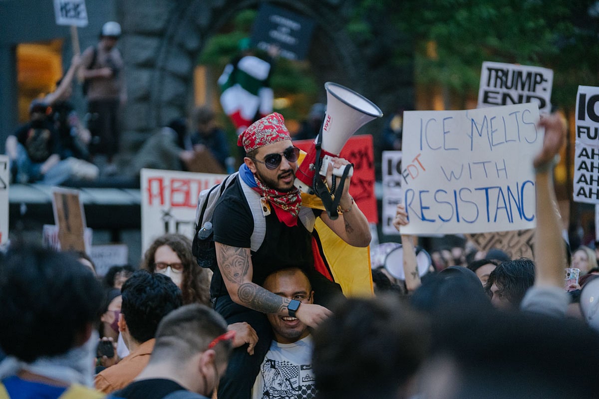 Hundreds Protest Against ICE at Seattle Federal Building