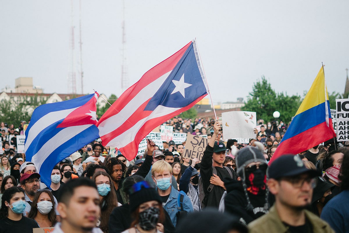Hundreds Protest Against ICE at Seattle Federal Building