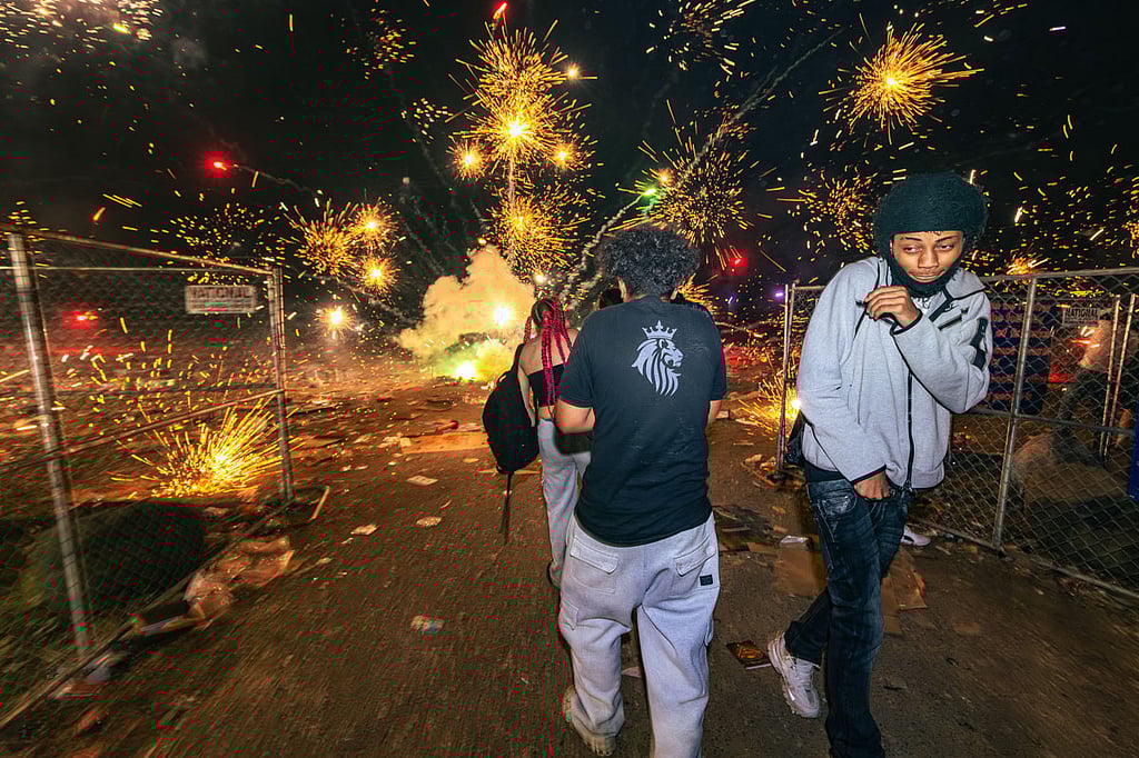 What's the Fourth of July Mean at the Muckleshoot Fireworks Mall ...