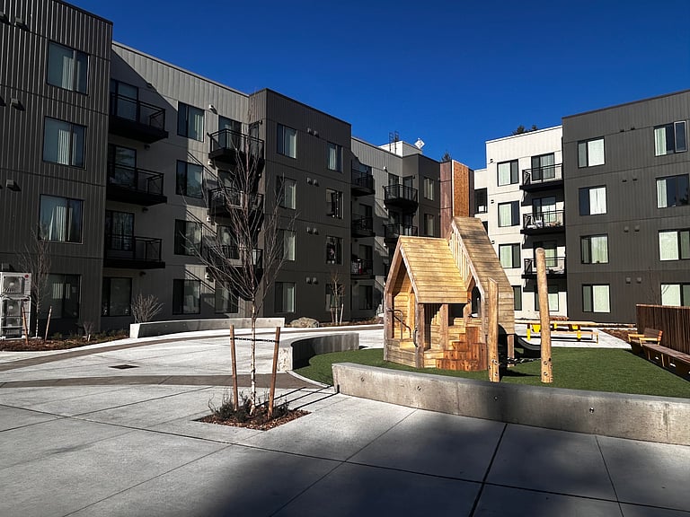 New White Center HUB Links Health and Community Services With ...