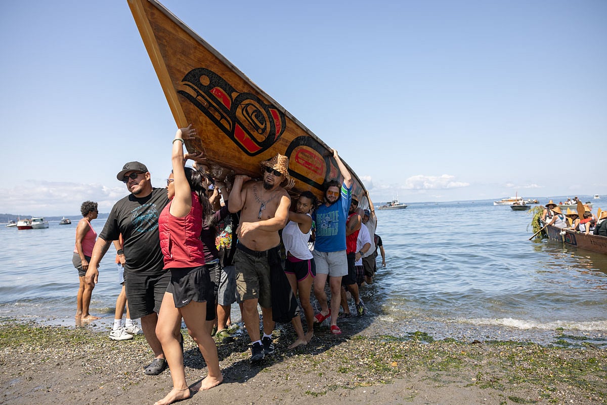 NEWS GLEAMS | Northwest Native Canoe Center Coming to Lake Union; Free ...