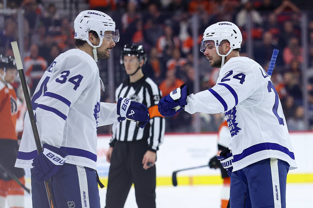 Toronto Maple Leafs rolling while porous Vancouver Canucks trudge into town