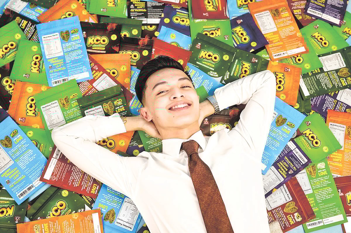 Why the internet is making fun of Josh Mojica (man behind KangKong chips)