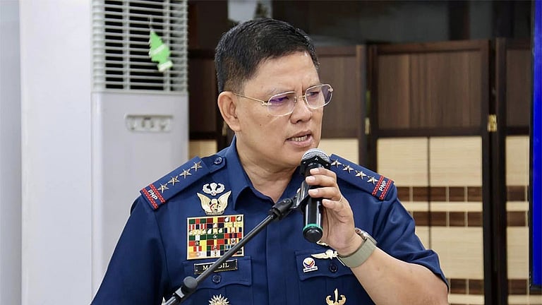 Marbil defends PNP convoy’s use of Edsa busway