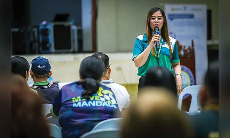 PhilHealth briefs Mandaue City employees on their benefits