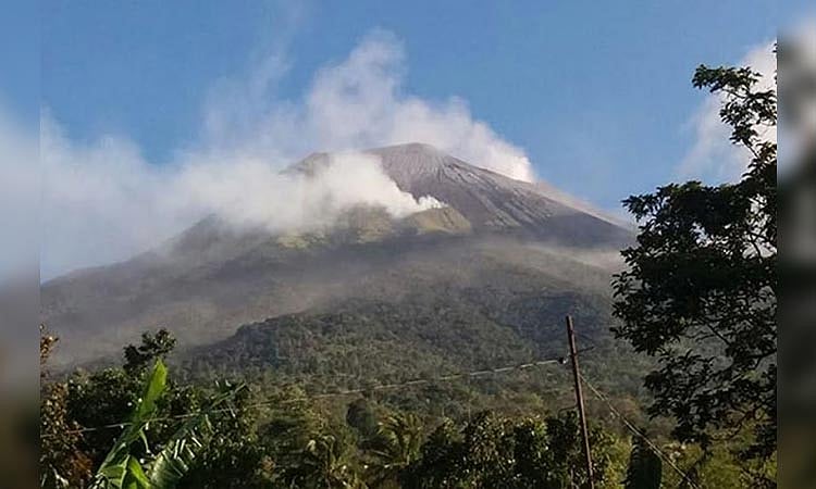 Alert Level 2 raised for Kanlaon Volcano amid heightened activity