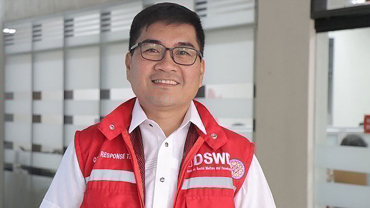 DSWD to beneficiaries: Report cuts in livelihood, crisis aid