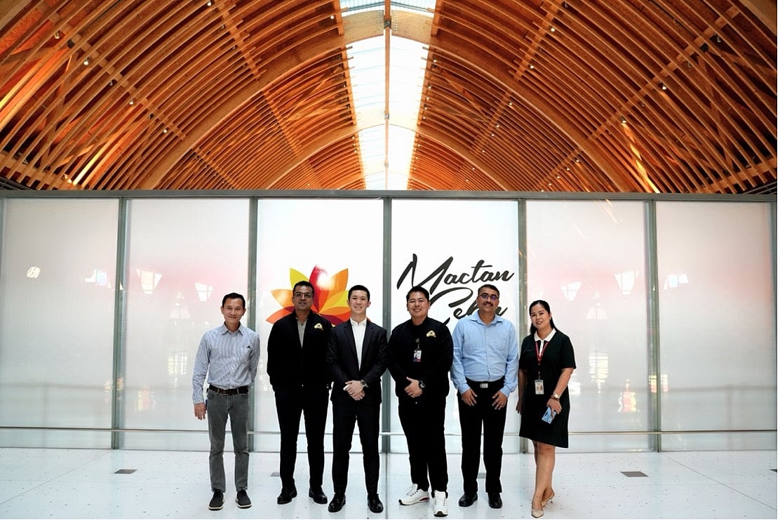 MCIA awards exclusive advertising concession to United Neon