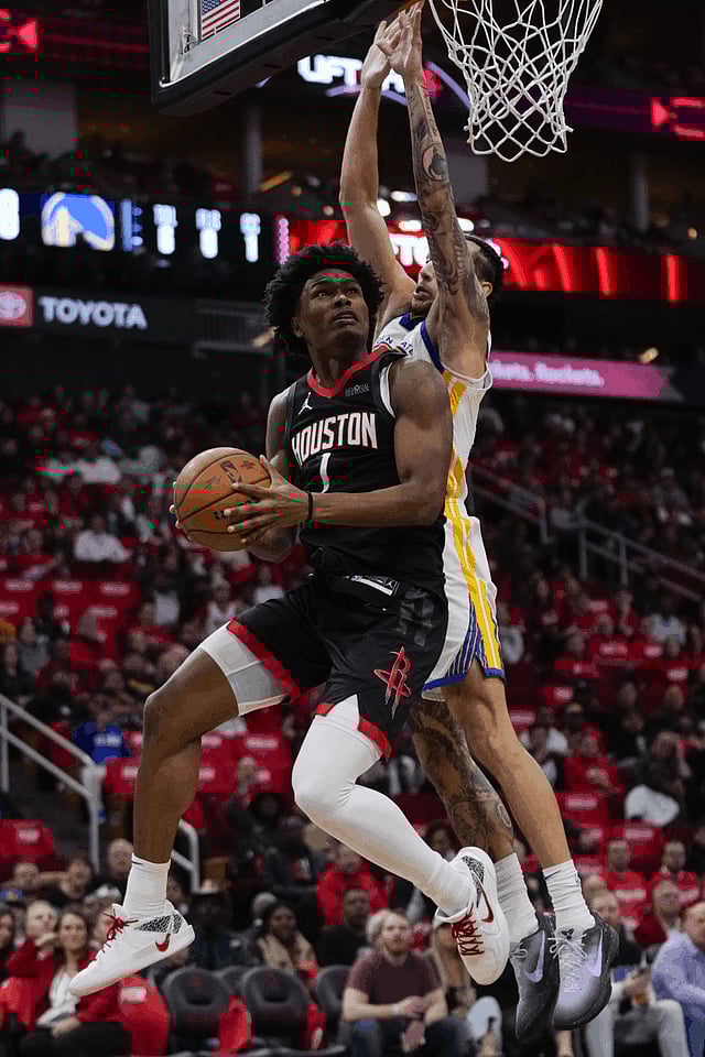Rockets, Hawks fly to Las Vegas