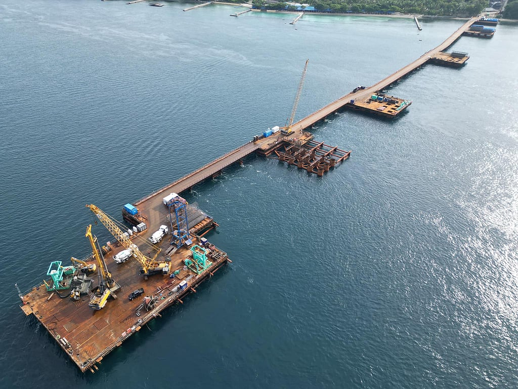 Samal-Davao Bridge Construction Progressing On Schedule