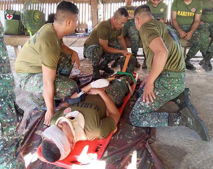 MBLT-1 troops undergo combat lifesaver training