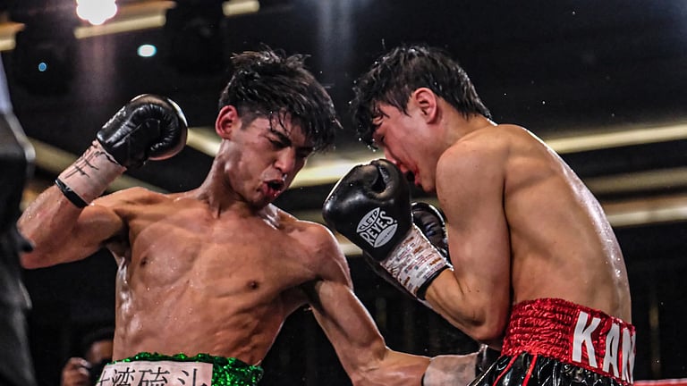 Ryuto Owan claims WBO Global Featherweight Title