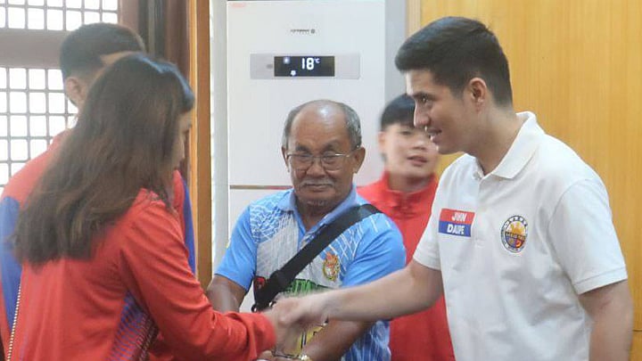 Zamboangueño weightlifters receive P2.1-M cash incentives