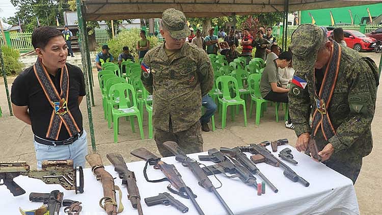 30 loose firearms surrendered in Zamboanga del Sur