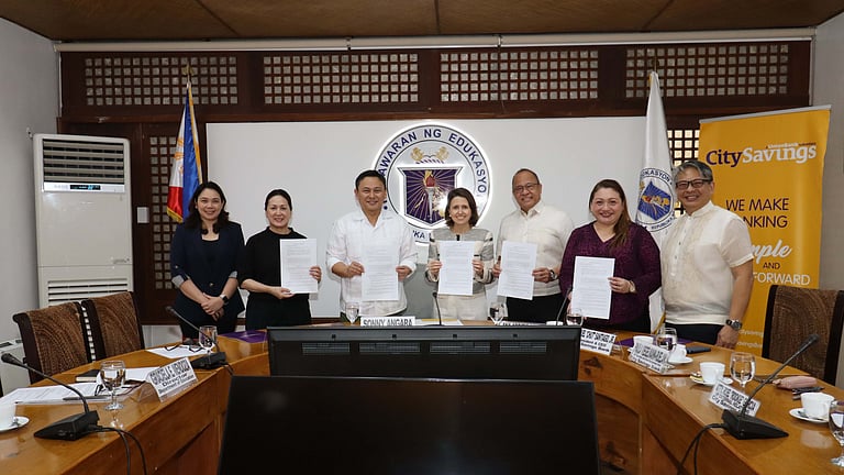 City Savings Bank supports DepEd's digitalization move